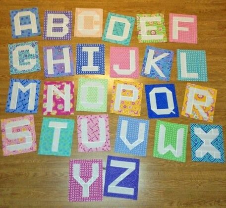 Free Quilt Pattern Alphabet - Ilovecrafts
